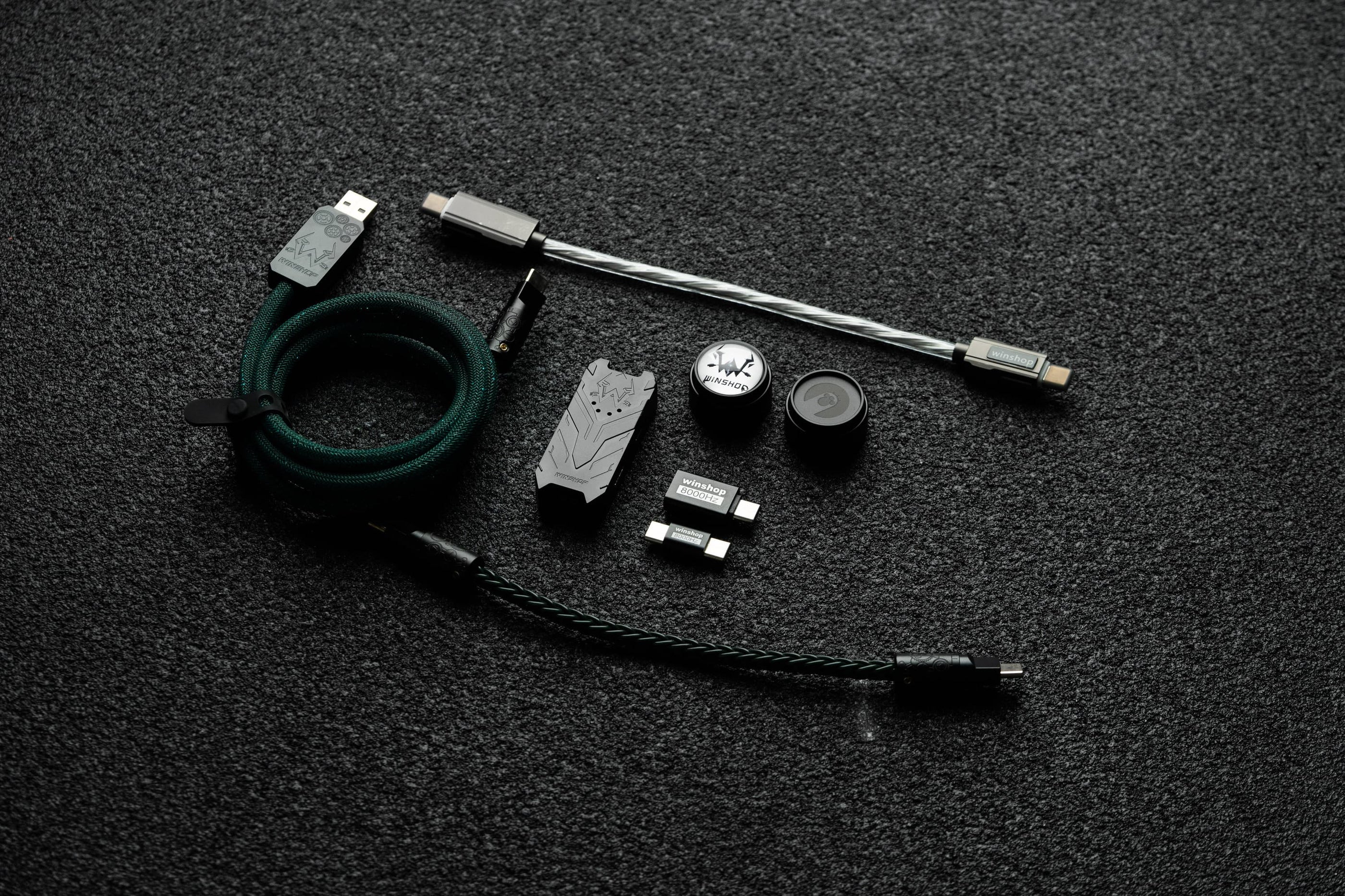 WINSHOP 4-Port Full 8K Gaming Cable
