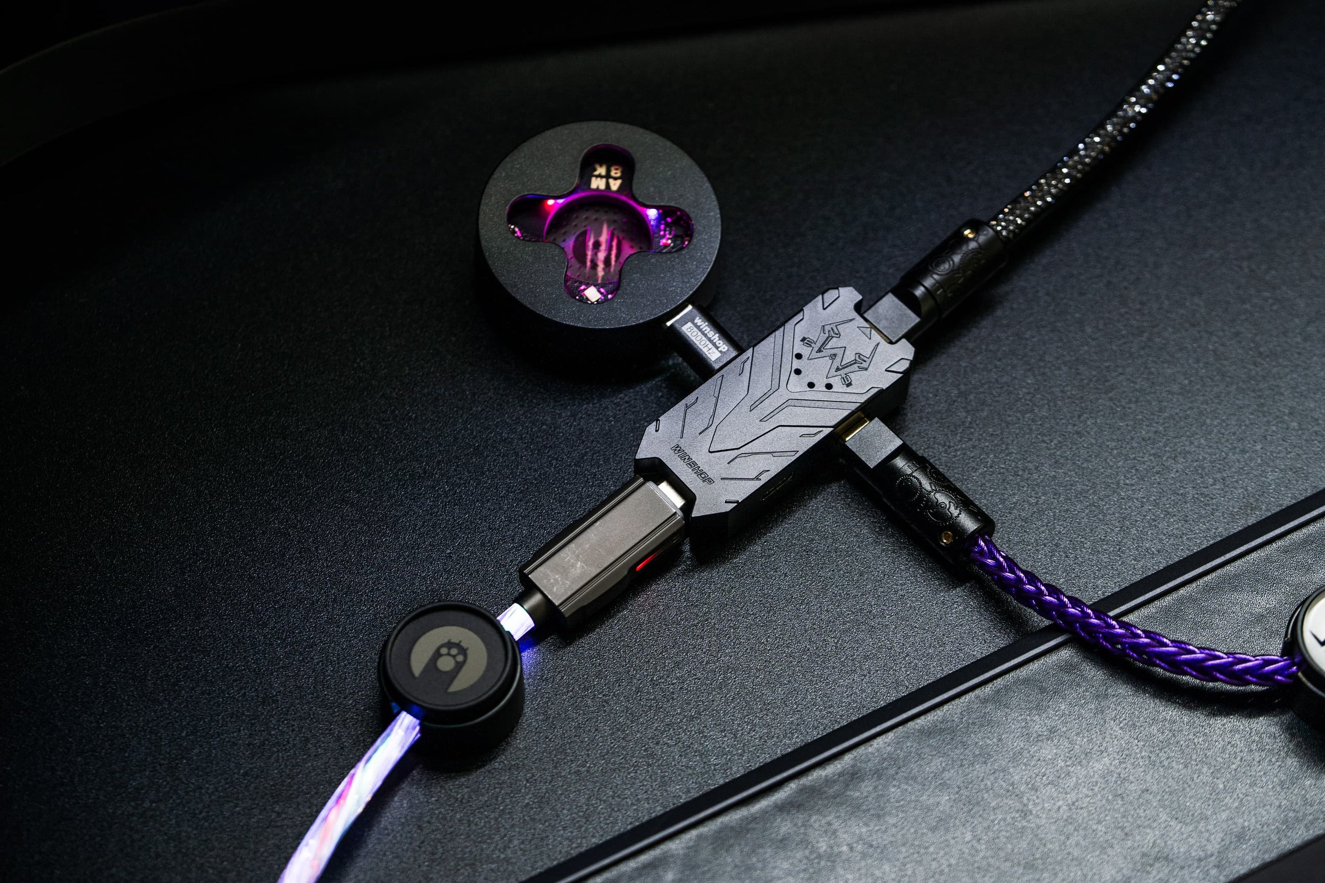 WINSHOP 4-Port Full 8K Gaming Cable